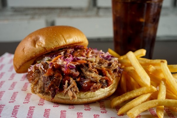 Sandy's Sandwich Shop inaugura na Asa Sul | Gastronomia | DeBoa Brasília